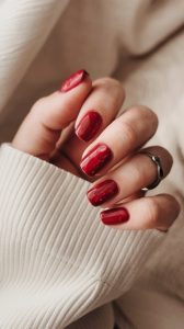 13+ Bold Short Red Nails for a Chic and Confident Look